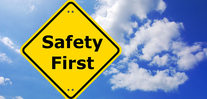 Tag der Verkehrssicherheit: Richtig reagieren mit der Notfall-Hilfe App